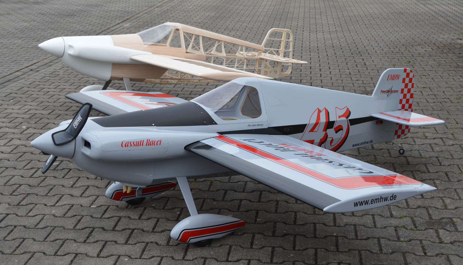 EMHW - Cassutt Racer